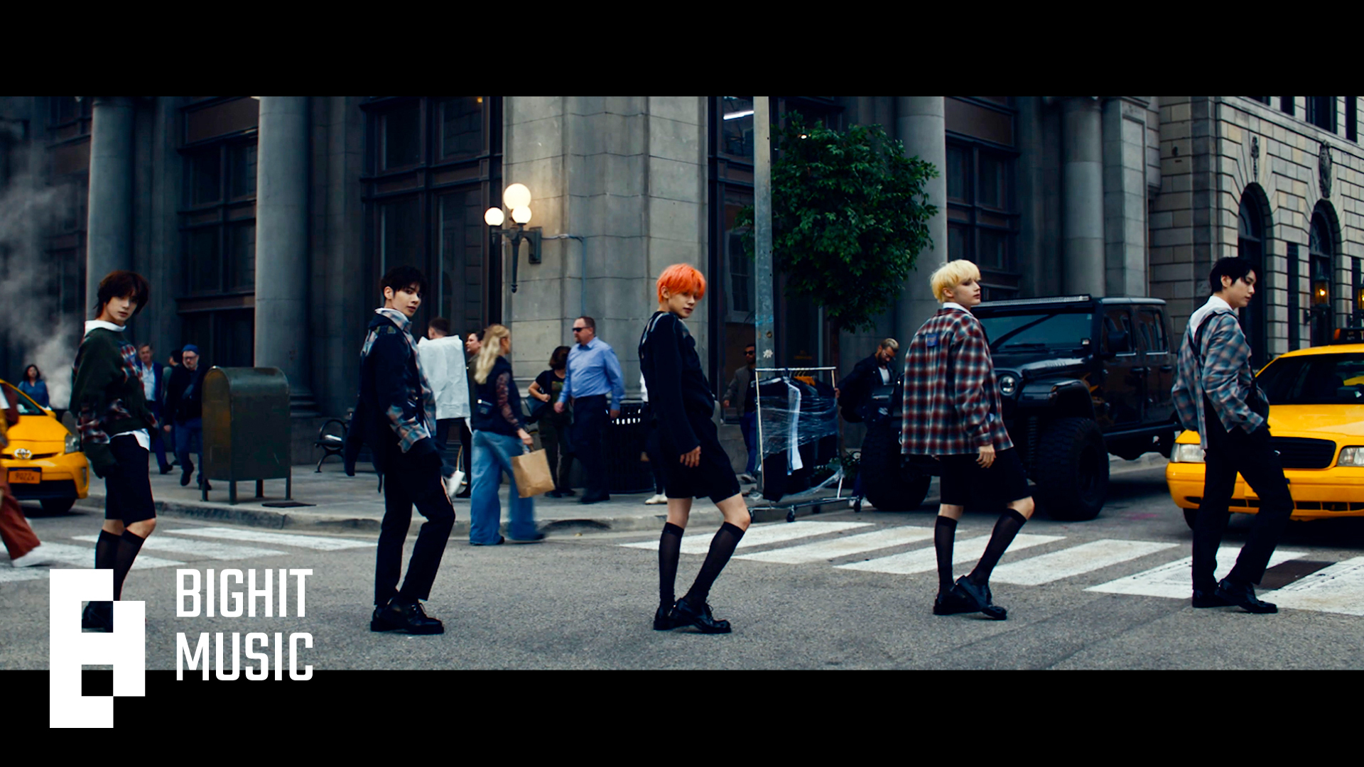 The Name Chapter: FREEFALL | TOMORROW X TOGETHER | BIGHIT MUSIC