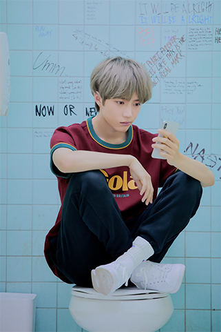 THE DREAM CHAPTER: MAGIC | TOMORROW X TOGETHER | Big Hit Entertainment